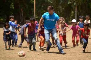 Ricky Martin Meets Syrian Refugee Children in Lebanon – RMN Kids